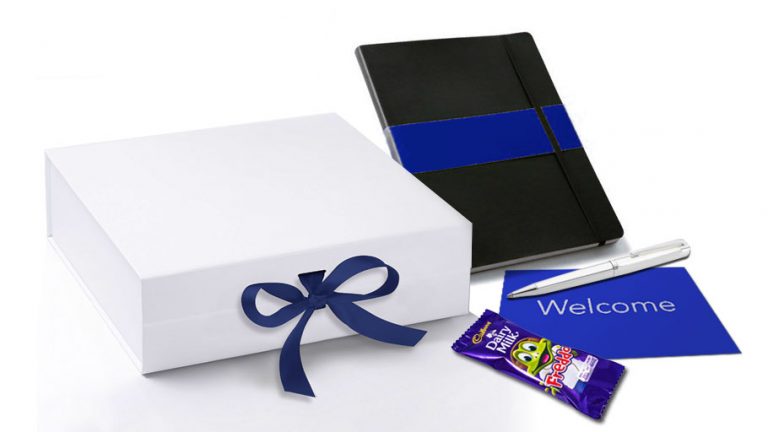 How to pack the perfect Onboarding Kit | BoxcoUK